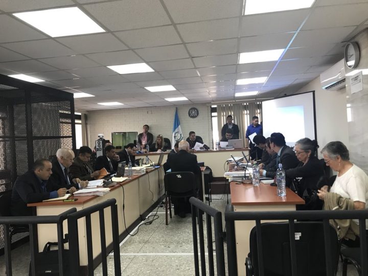 El largo camino a la Justicia: Inicia el juicio contra Altos Oficiales ... El largo camino a la Justicia: Inicia el juicio contra Altos Oficiales ...